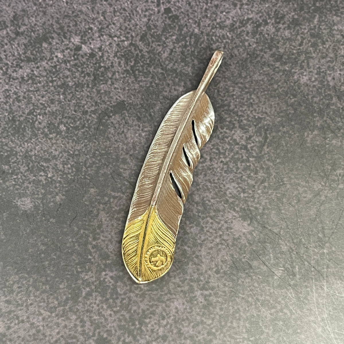 Old Design: Gold Tip Feather (Right) (XL) / 63322 – goro's | DELTAone ...